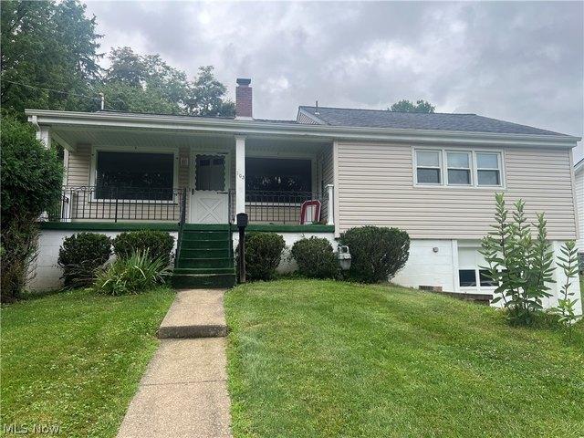 103 Park St, Saint Clairsville, OH 43950