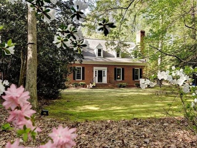 103 Periwinkle Dr, Yorktown, VA 23692