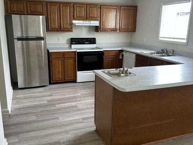 103 Persimmon Court