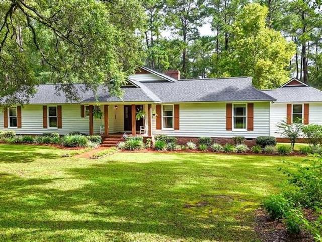 103 Plantation Ln, Thomasville, GA 31757
