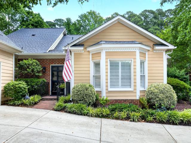 103 Prestwick Place