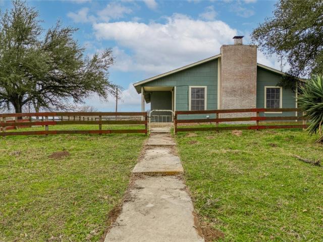 103 Robin Ln