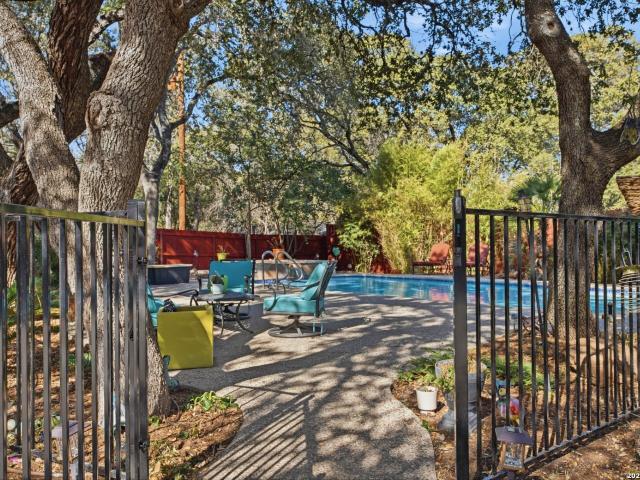 103 Roleto Dr, San Antonio, TX 78213 | MLS #1951 | Compass