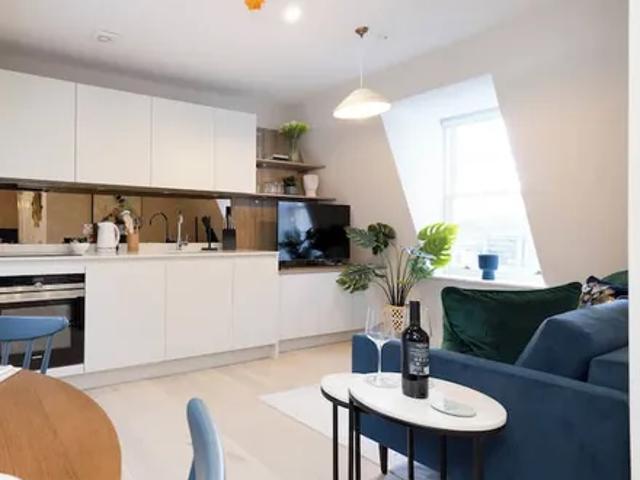 103 Rose Street South Lane | 1 bed apartment for rent #151042075 | Rentberry