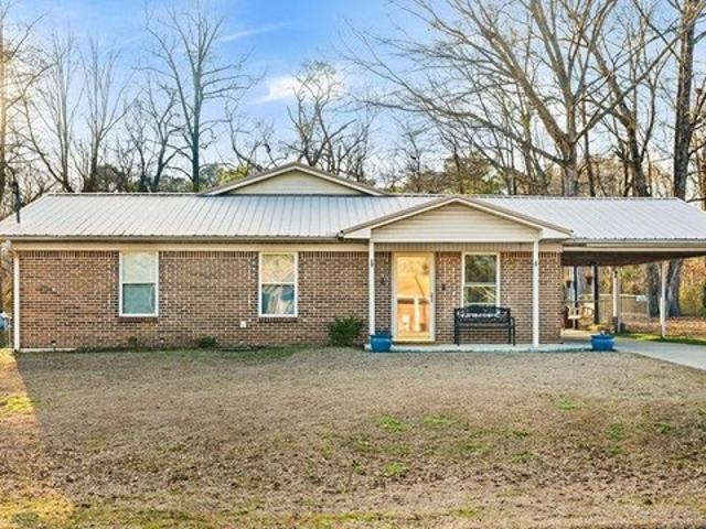 103 Randall Cir, Clanton, AL 35045