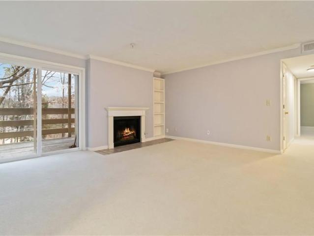 103 Riverview Dr, Marietta, GA 30067 | MLS #7802
