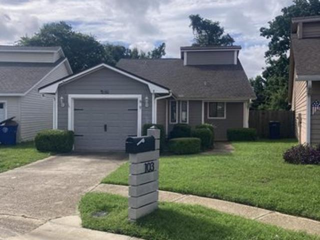 103 Ridgecrest Ct, Panama City, FL 32405