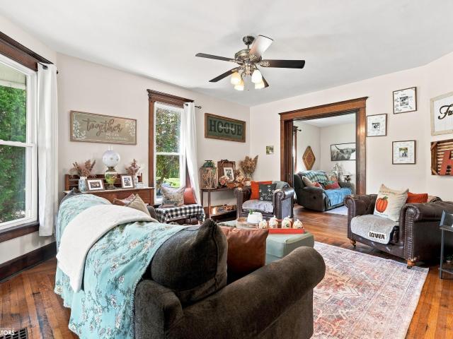 103 W 2nd Avenue