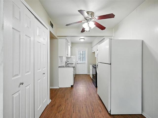 103 W Brown Street # 2
