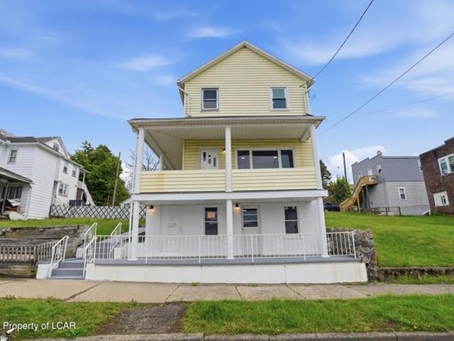 103 W Grand St, Nanticoke, PA 18634