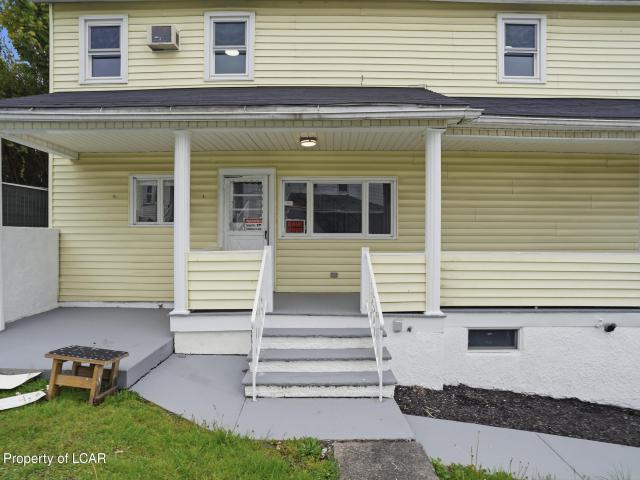 103 W Grand Street