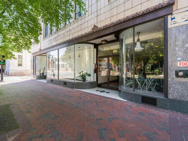 103 W Main Street 404