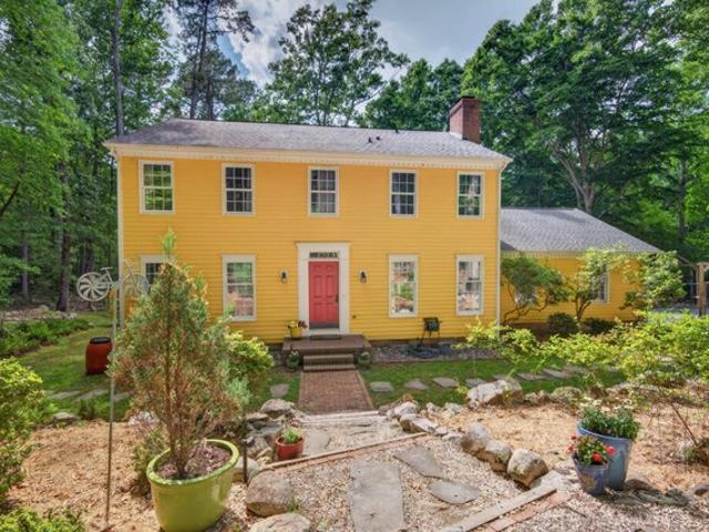 103 Wolfs Trl, Chapel Hill, NC 27516