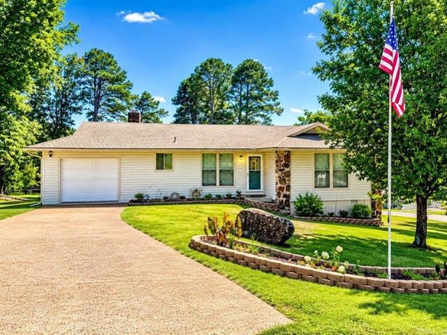 103 Wood Cove Dr, Fairfield Bay, AR 72088