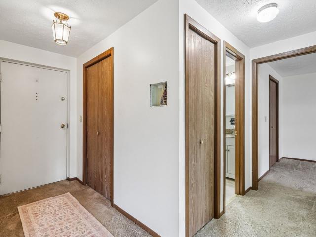 103 Woodstone 33