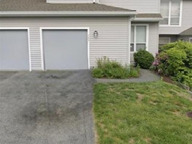 103 Woods Brooke Dr, Mahopac, NY 10541