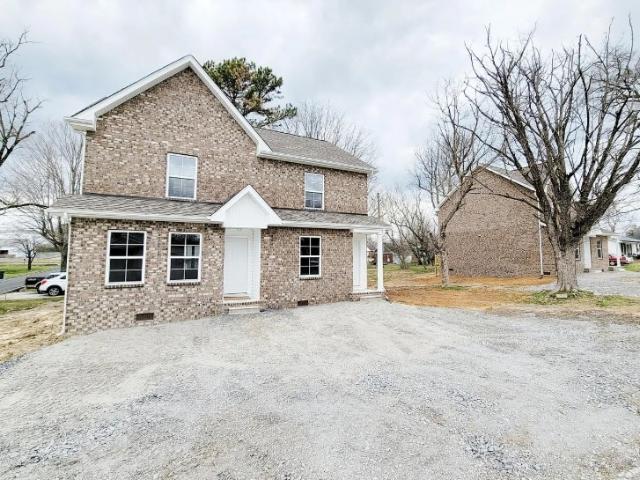 103 Walton Ave