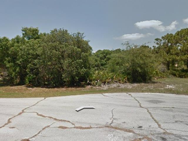 103 West Dr, Rotonda West, FL 33947 | MLS #C7519