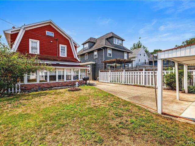 103 Wingate Avenue