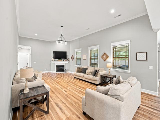 103 Windy Oak Drive