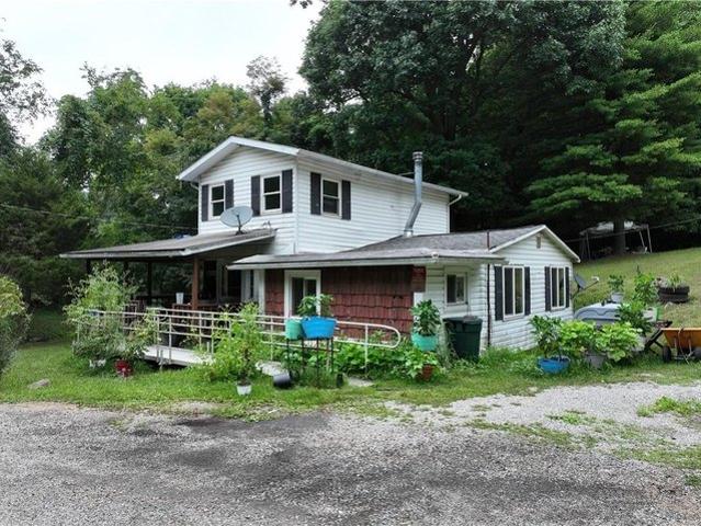 103 Wise Rd, Greensboro, PA 15338