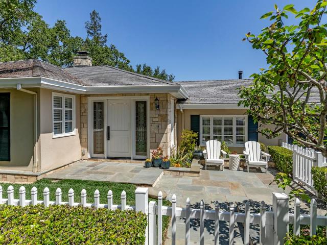 103 Toyon Court
