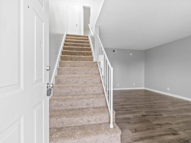 103 Tandy Dr # B