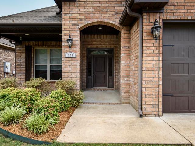 103 Valley Ranch Way
