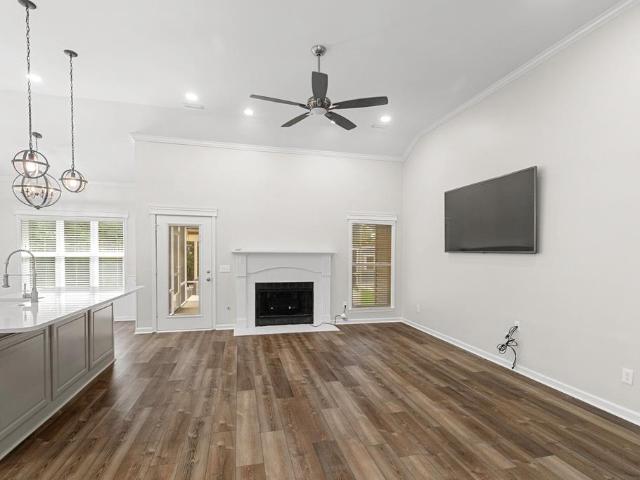 103 Vixen Court