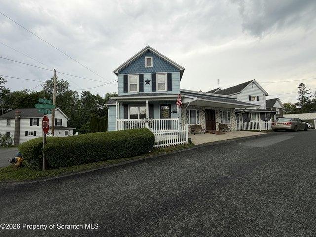 103 Vine St, Forest City, PA 18421