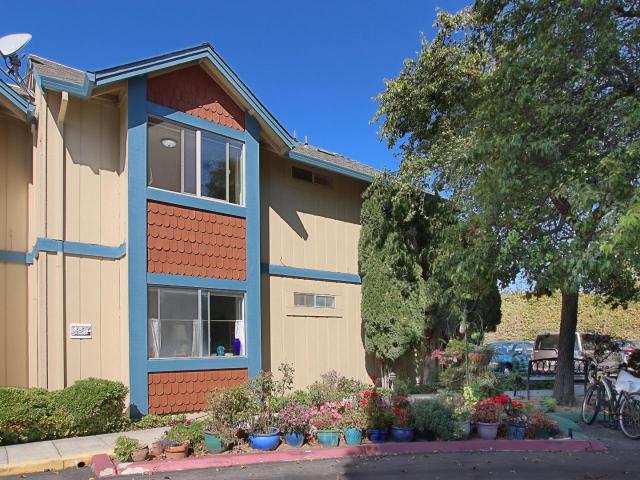103 Vista Prieta Ct, Santa Cruz, CA 95062 | Compass