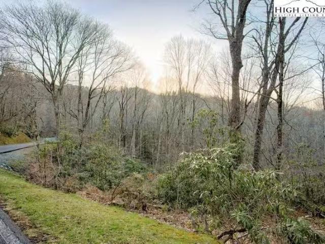 103A Equestrian Dr, Banner Elk, NC 28604 MLS 236848