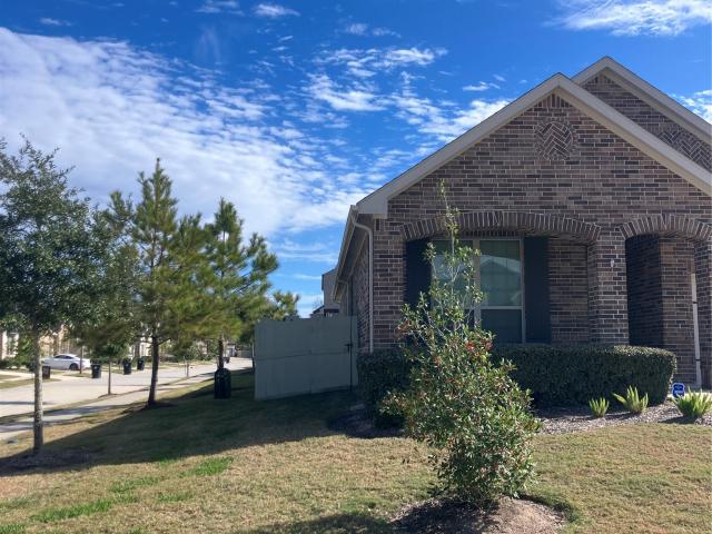 10442 Eastern Bluestar Drive