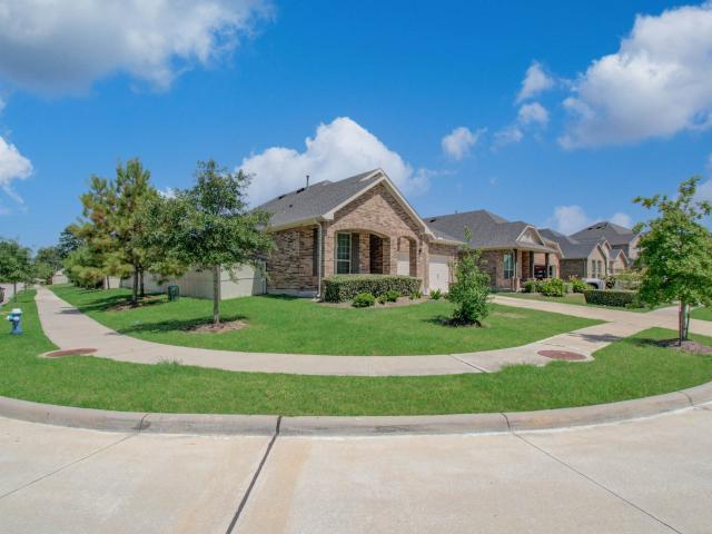 10442 Eastern Bluestar Drive