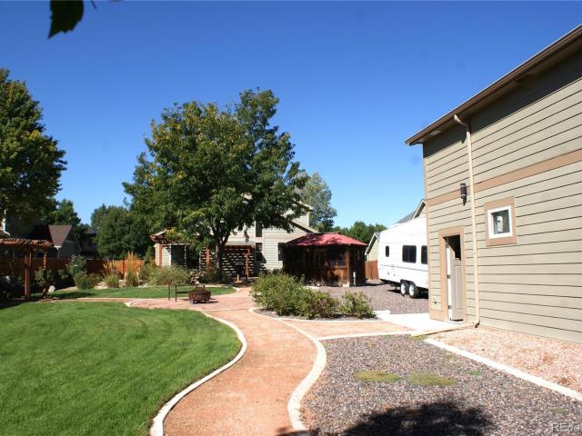 10442 Foxfire Street