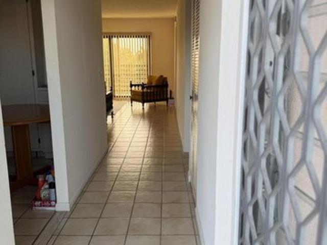 10442 Sunrise Lakes Blvd Apt 210, Sunrise, FL 33322