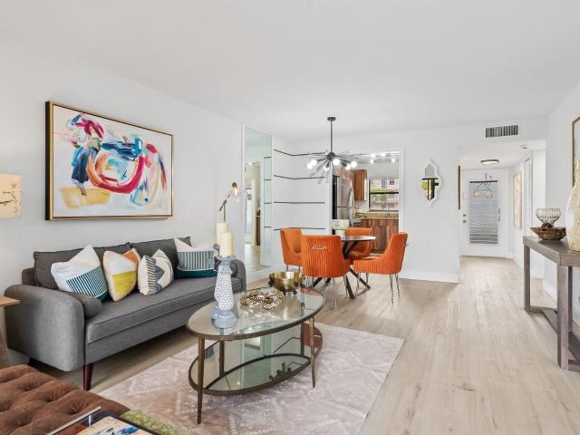 10442 Sunrise Lakes Blvd, Unit 111, Sunrise, FL 33322 | MLS #F10530