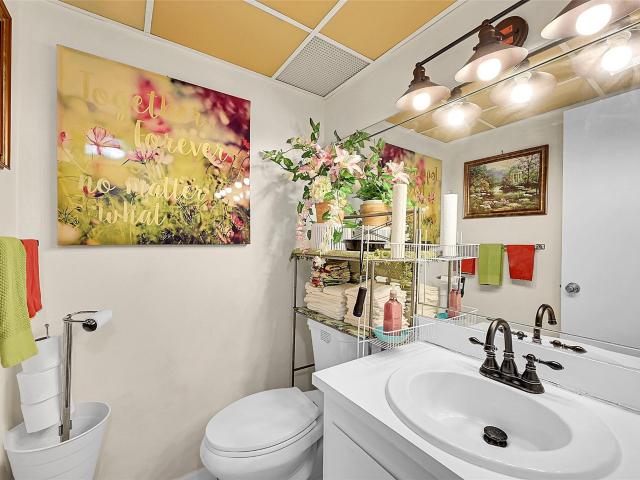 10442 Sunrise Lakes Blvd, Unit 202, Sunrise, FL 33322 | MLS #F10474 | Compass