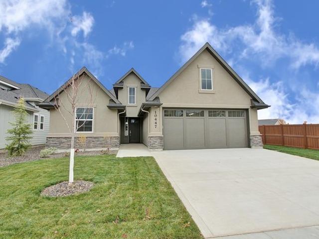 10447 W Bell Fountain Ct, Star, ID 83669