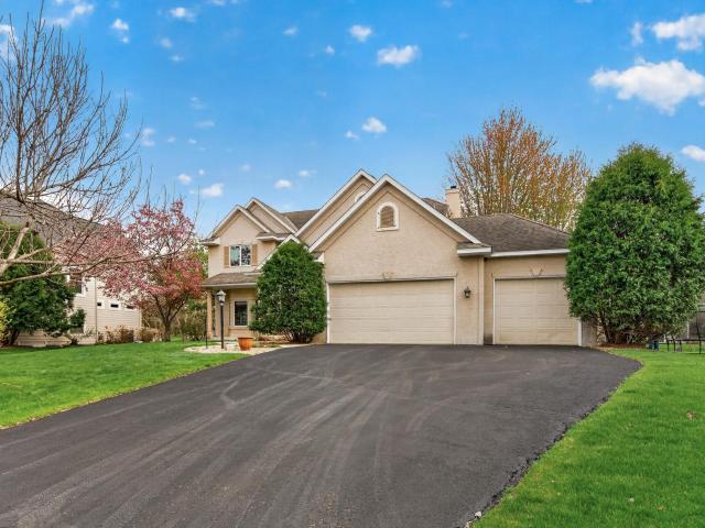 10447 Raleigh Rd, Woodbury, MN 55129 | MLS #7064