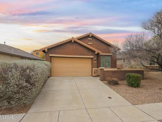 10447 S Cutting Horse Dr, Vail, AZ 85641