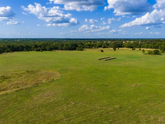 10446 FM 859, Edgewood, TX 75117