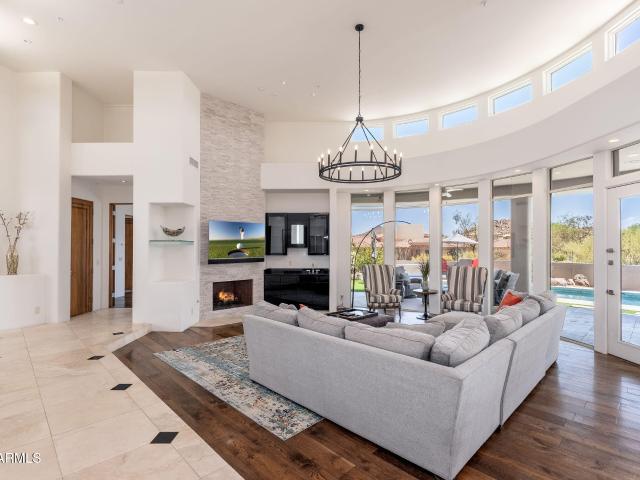 10448 e skinner drive