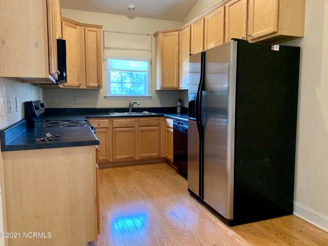 1044 Macklin Street # 12
