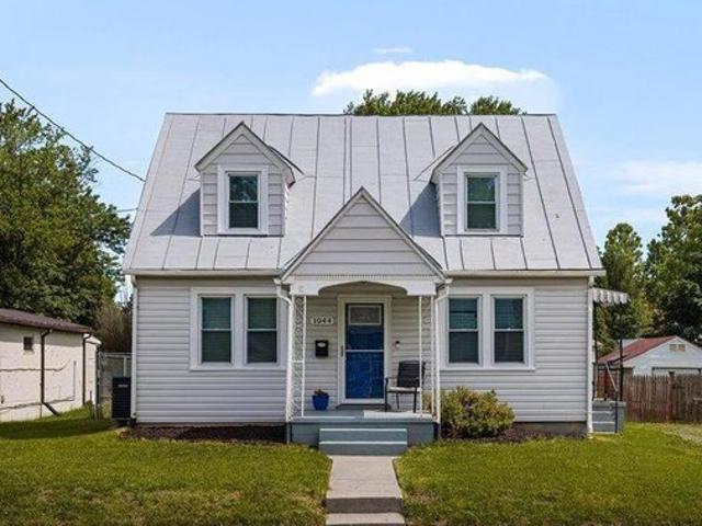 1044 Orchard Ave, Winchester, VA 22601