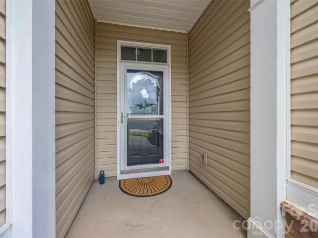 1044 Orchid Lane