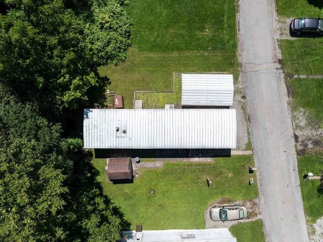 1044 Bert Cir