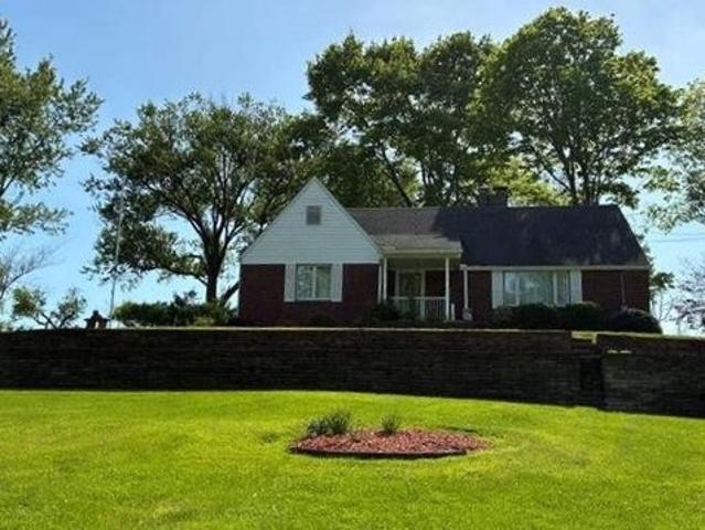 1044 Blythedale Rd, Elizabeth, PA 15037