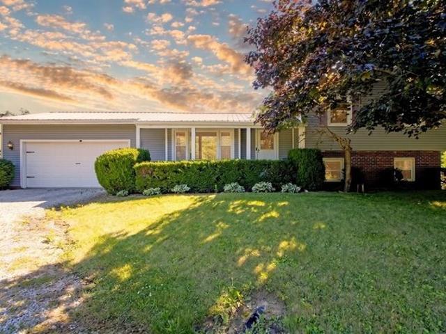 1044 County Road 2075, Ashland, OH 44805