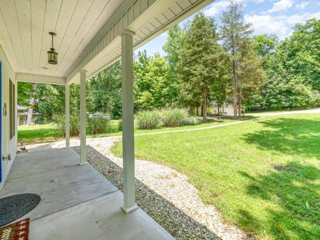1044 Fogg Road